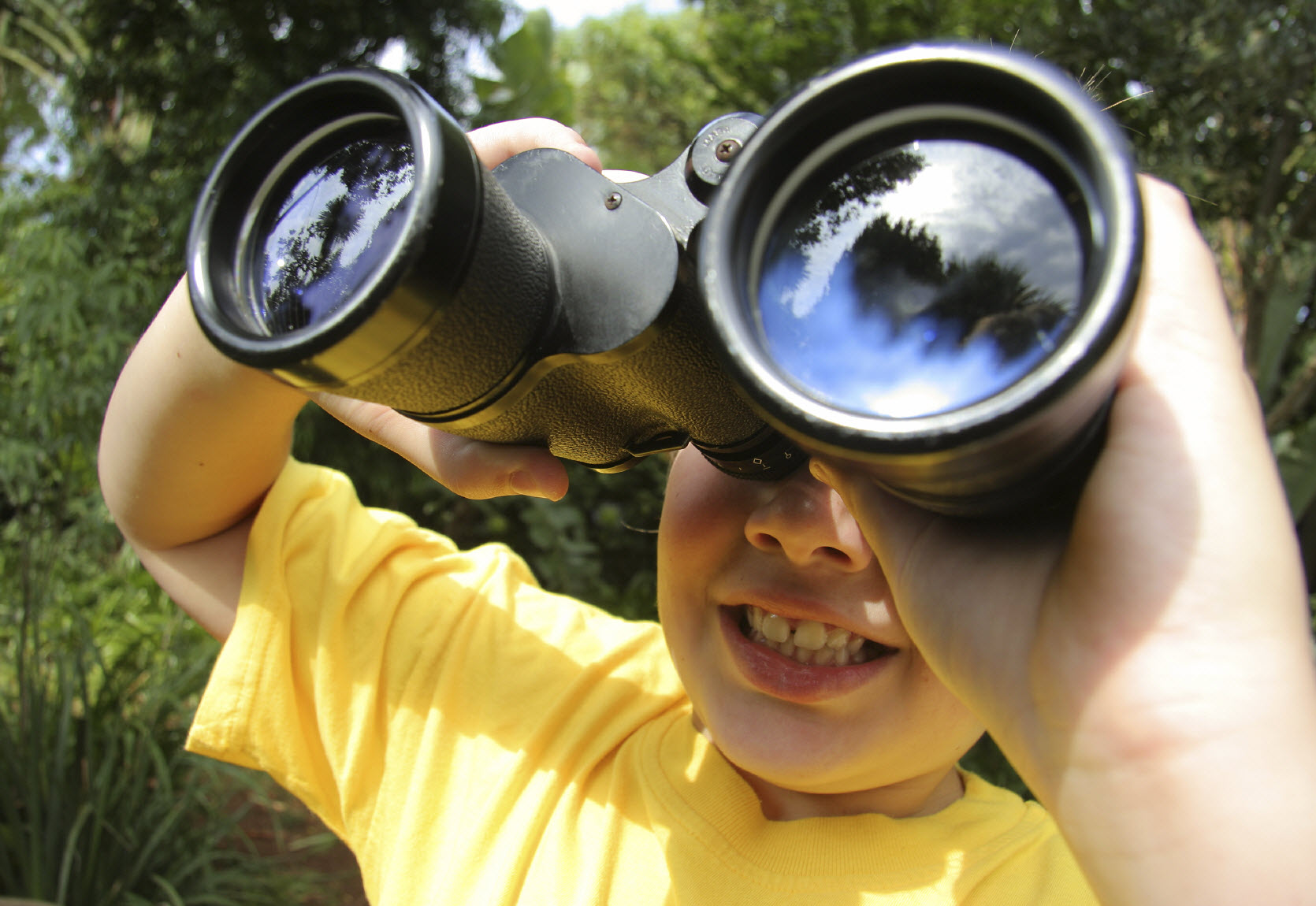 kid_with_binoculars – The Resource